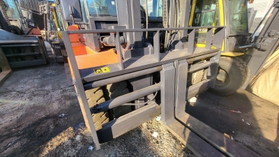 두산 8톤 대형 디젤 풀옵션 중고지게차 > 중고지게차 | 중고지게차 직거래 매매 지게몬