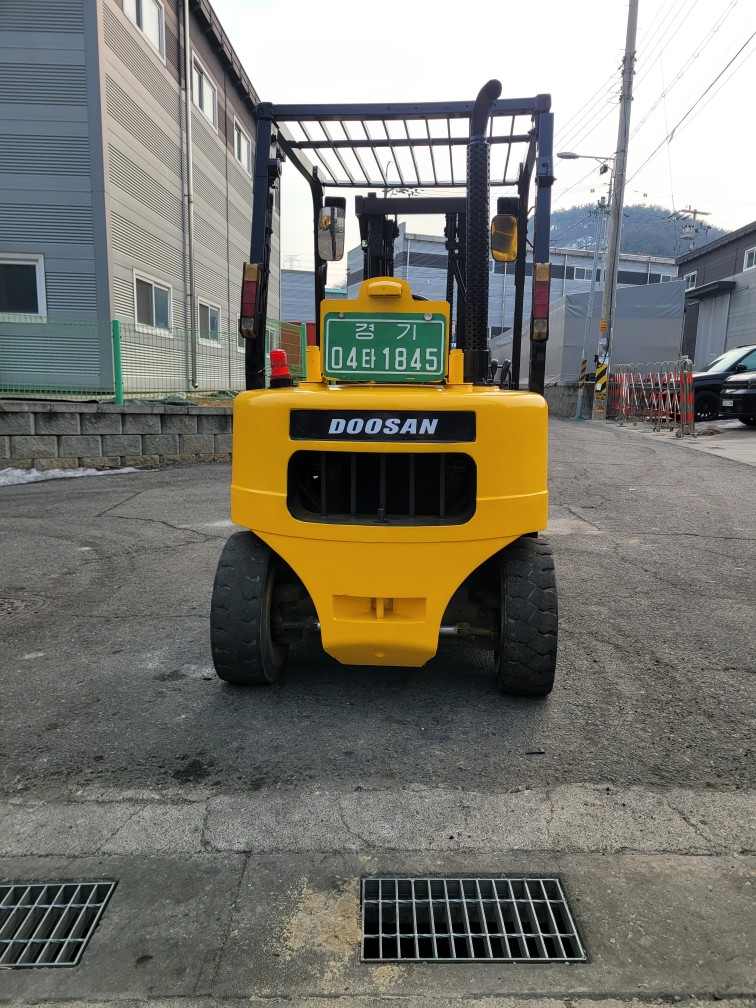 두산D20S-3 자동발 디젤 중고지게차 > 중고지게차 | 중고지게차 직거래 매매 지게몬