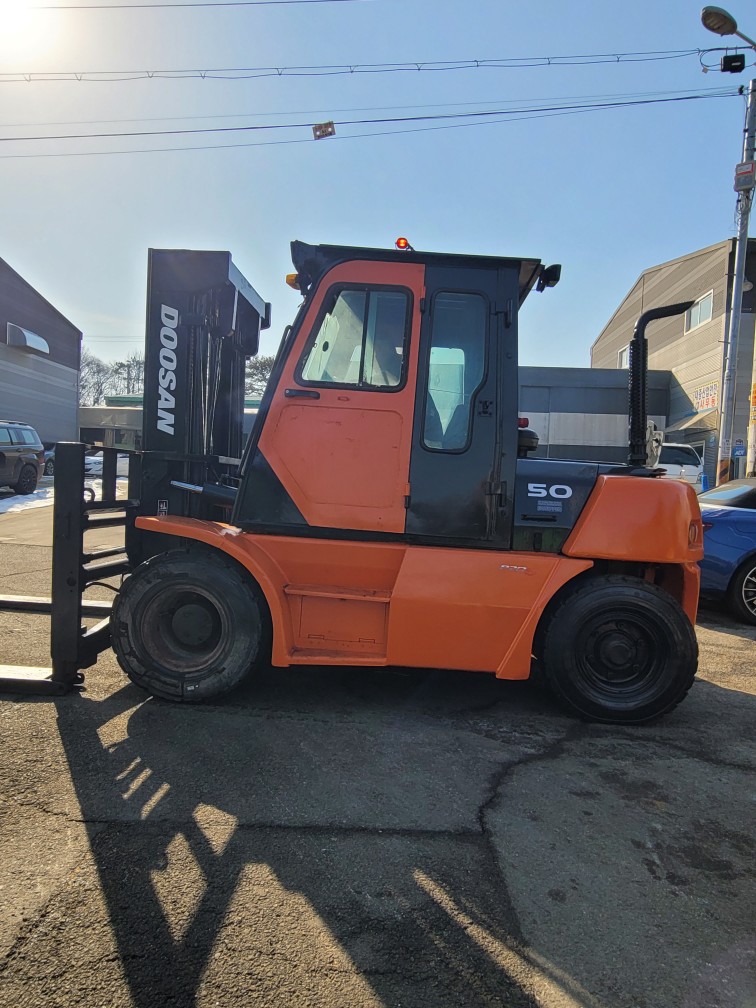 두산D50S-5 자동발 디젤 중고지게차 > 중고지게차 | 중고지게차 직거래 매매 지게몬
