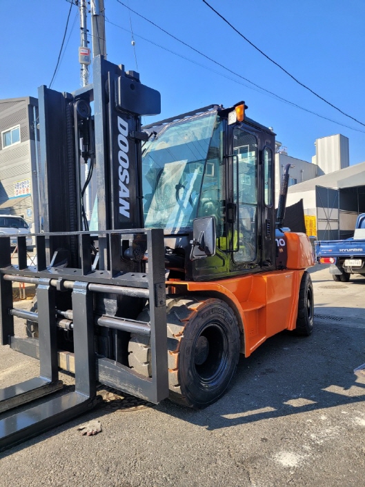 두산D70S-5 자동발 디젤 중고지게차 > 중고지게차 | 중고지게차 직거래 매매 지게몬